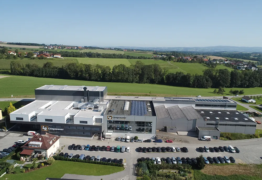 Company history: Tradition and progress | LANGZAUNER Austria